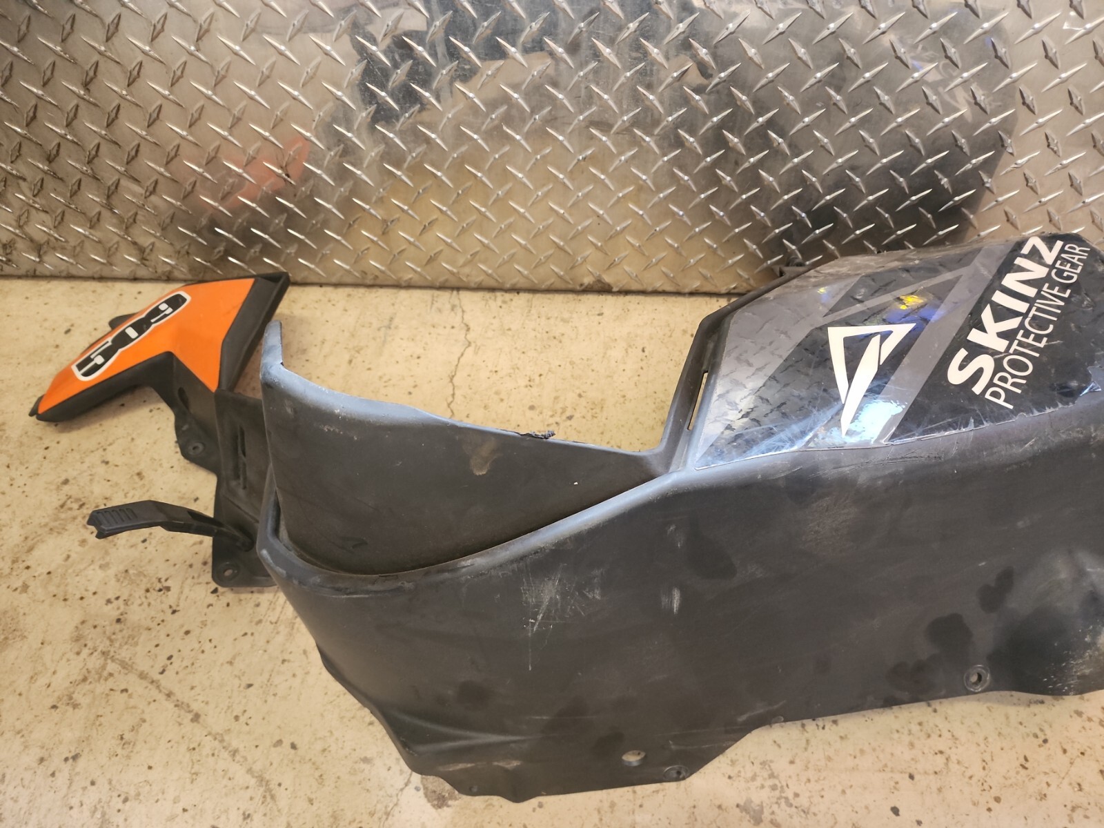 16 17 18 Polaris 800 AXYS RMK Sled Snowmobile Plastic Black Red Side ...