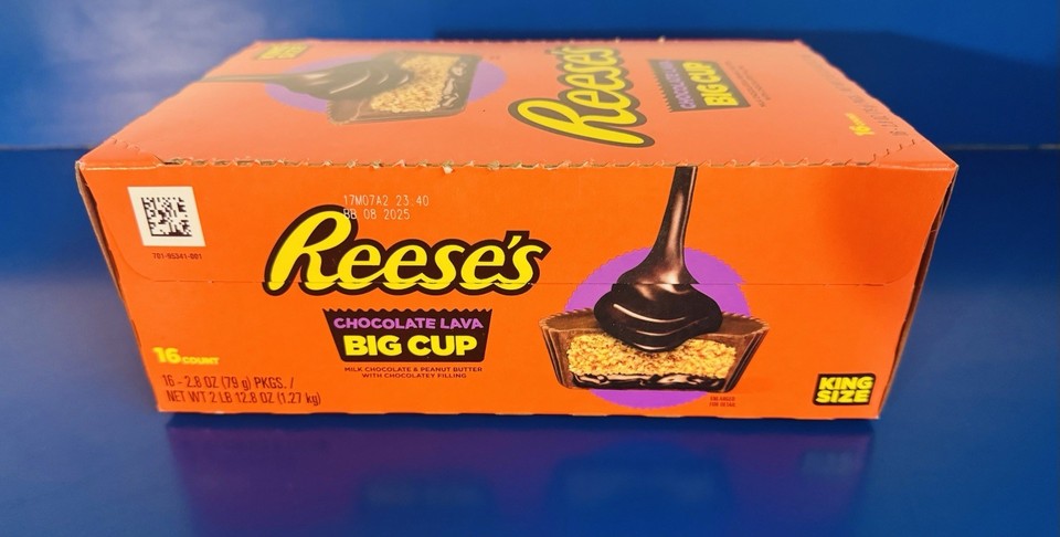 (16) Reese’s Chocolate Lava Big Cup 2.8oz. King Size New In Box Past BB ...
