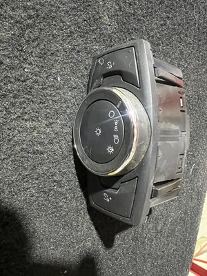 Ford RANGER Headlight Switch PX 06/11- 2022 DG9T-13D061-CEW | eBay