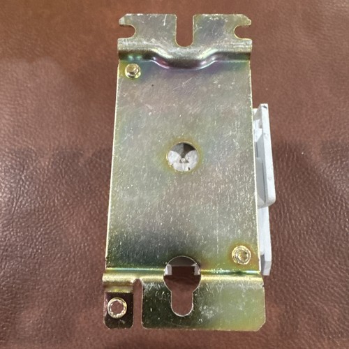 Cutler Hammer CN35BN4 Lighting Contactor 20amp C320KGS1 | eBay