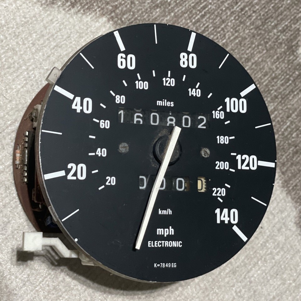 OEM BMW Speedometer Odometer K=7849 EG MotoMeter 140 MPH For Rebuilding ...