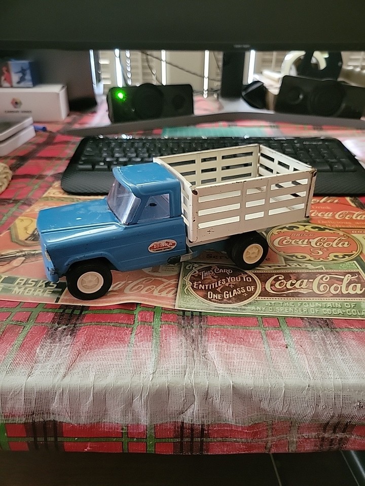 VINTAGE 1960's TONKA GLADIATOR JEEP STAKE DUMP BED FARM TILT TRUCK ...