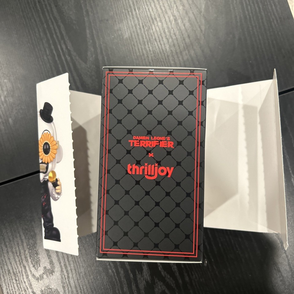 Thrilljoy Art The Clown Terrifier Scare Fair Hot Topic IN HAND | eBay