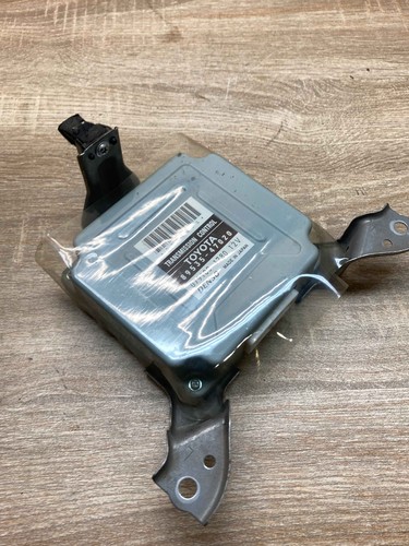 89535 47020 079100 1780 Denso Toyota Principal Vitesse Contrôle ECU ...