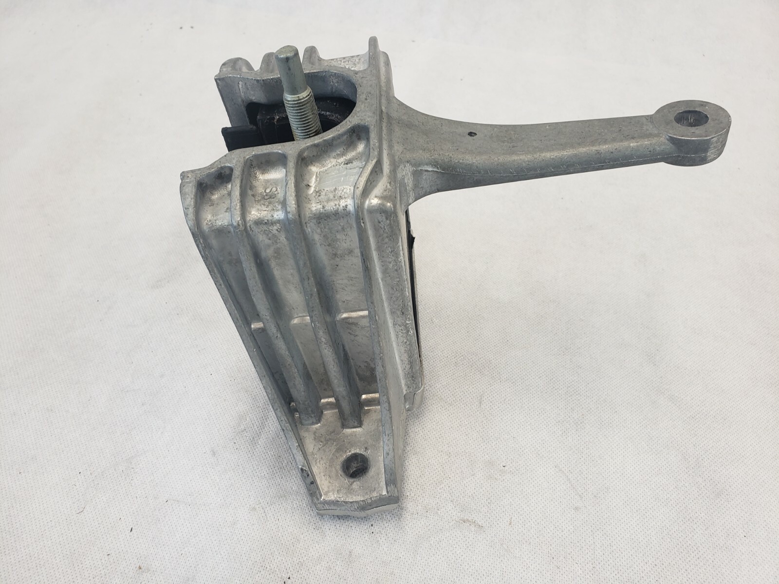 Hydraulic Right Engine Mount 1PC For Hyundai Ioniq, Kia Niro 22-17 ...