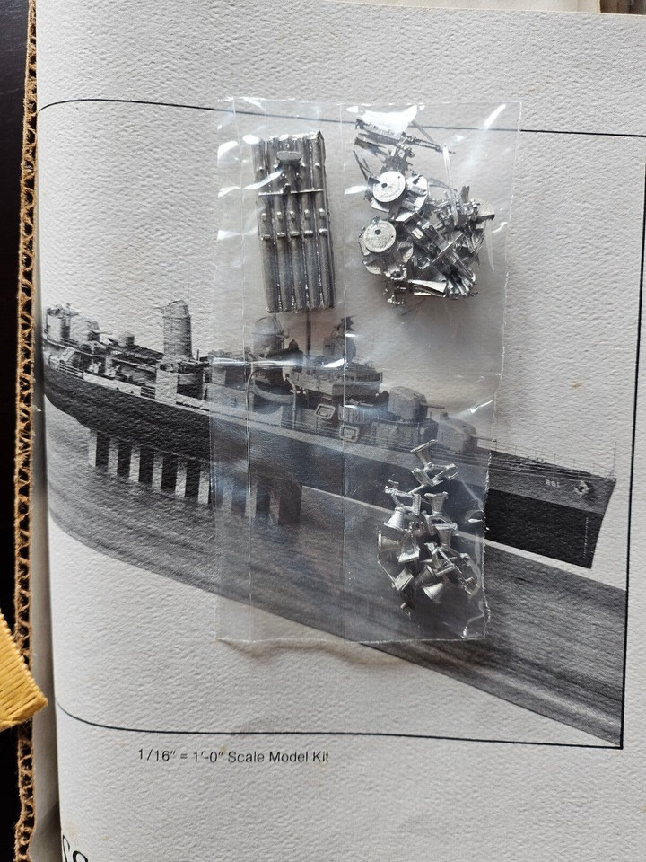 Blue Jacket USS Kidd, DD 661 Fletcher Class Destroyer #1077 ship model ...