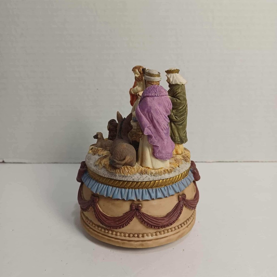 Vintage Nativity Scene Music Box Three Kings Made in Taiwan Holiday ...