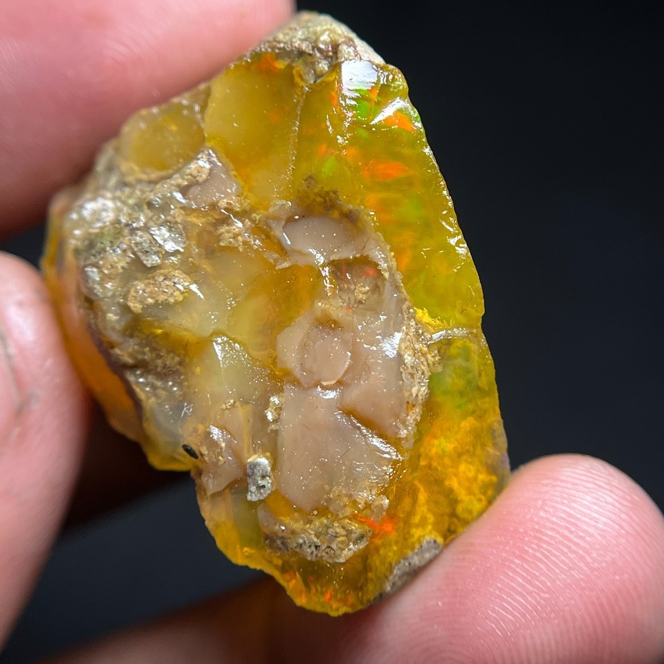 64.50 Ct Multi Fire Opal Oil Rough Natural Ethiopian Opal Raw Welo Opal ...