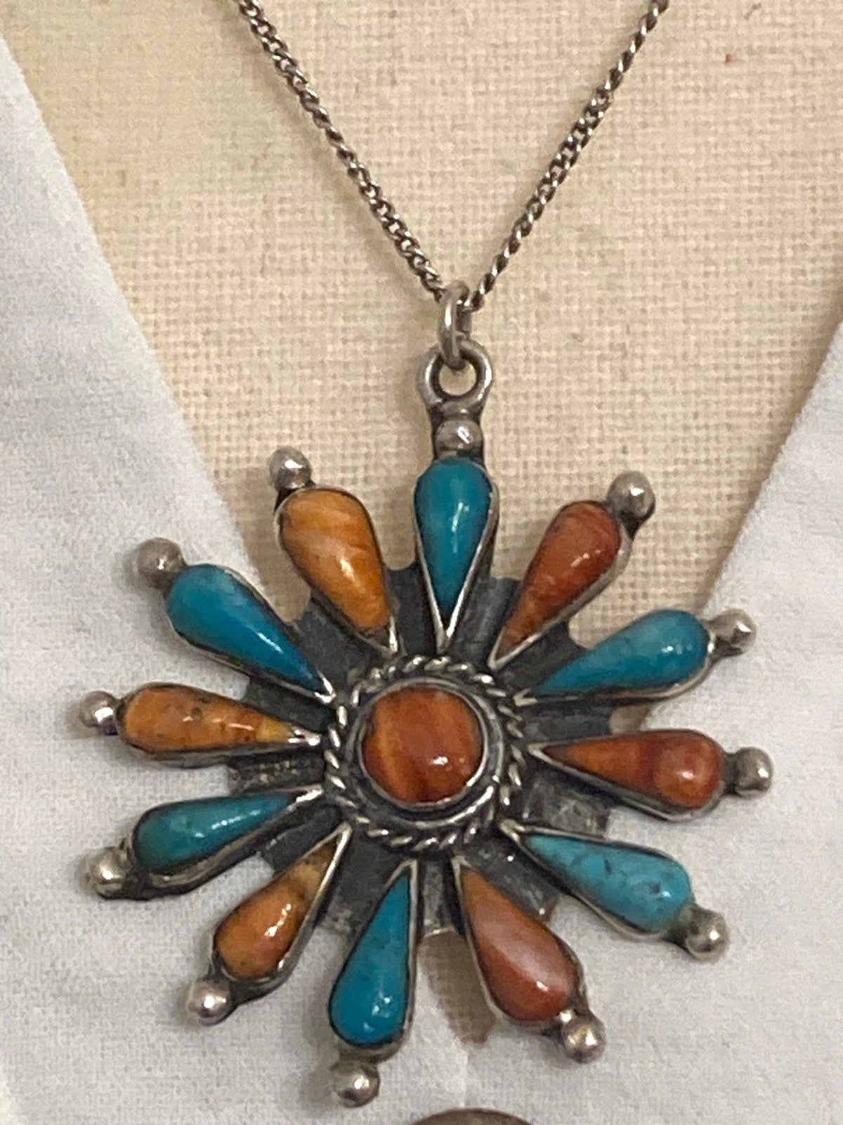 Vintage Turquoise and Spiny Oyster Sun Pendant Neckla… - Gem