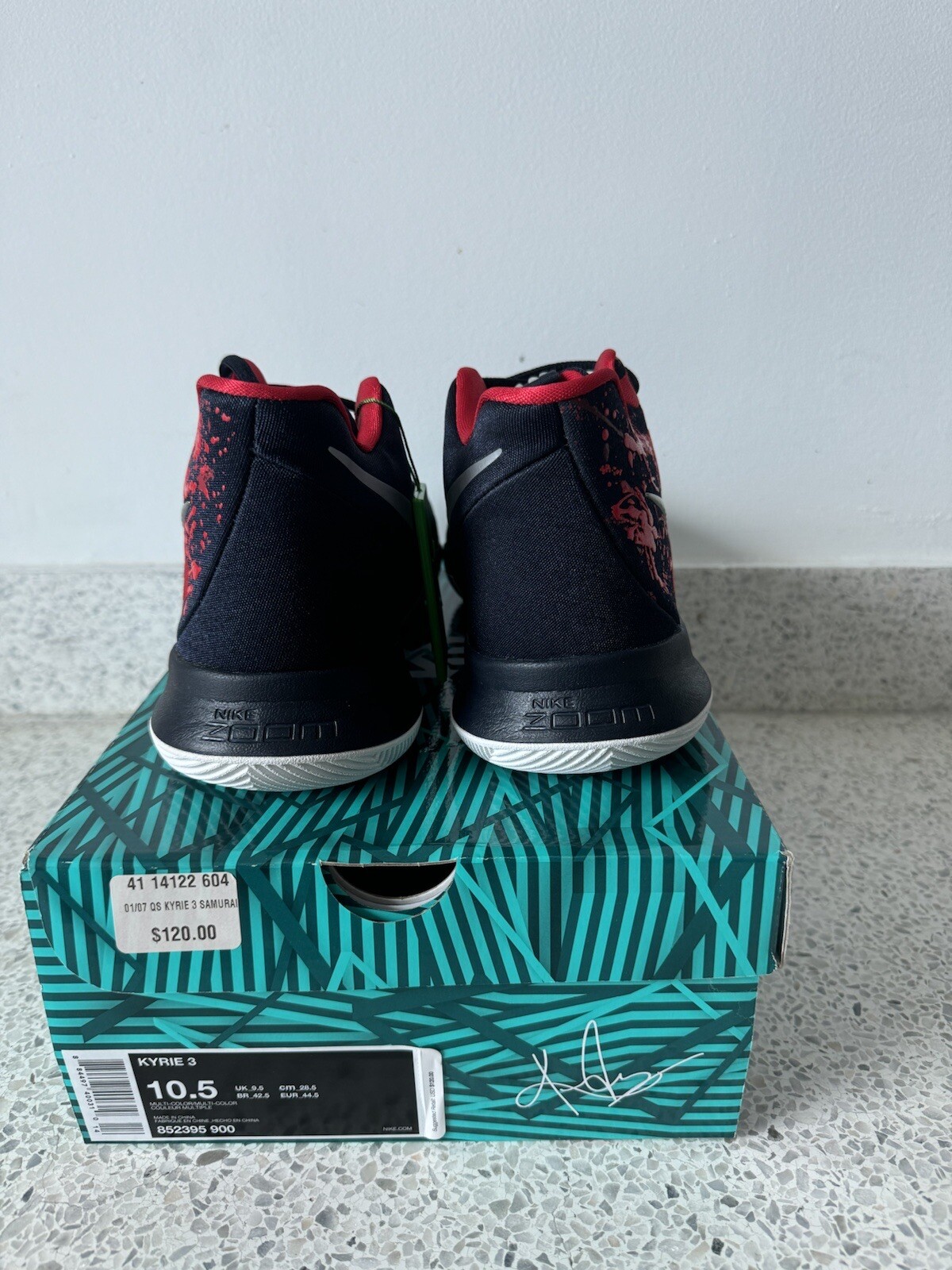 Size 10.5 - Nike Kyrie 3 Samurai - 852395-900 | eBay