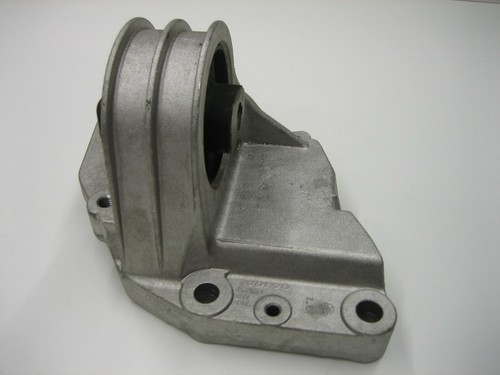 Genuine Volvo P2 S80 XC90 6 Cylinder Torque Upper Engine Mount 8671633 ...