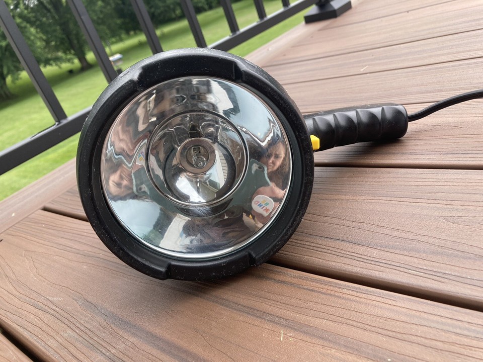 Brinkmann 800-2301-0 1200 Lumens Q-Beam Max Million III 12V DC ...