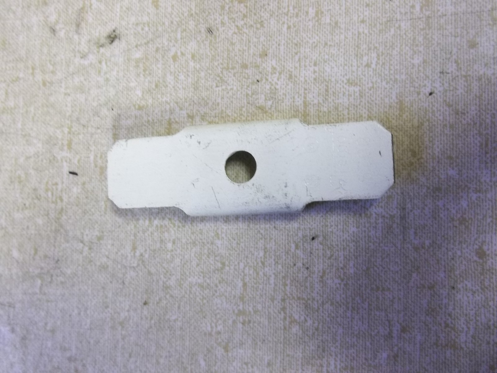 NEW Wiremold 5703 Steel Supporting Clips, Lot of 5 *FREE SHIPPING* | eBay