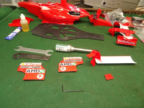 LOT Of Indy Car Parts Tire Body Chassis tools Formula 1 Indy Gas Nitro ...