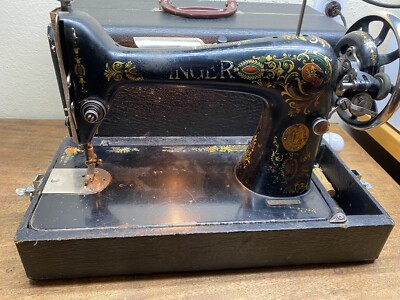 SINGER RED EYE 1912 MODEL 66 SINGER SEWING MACHINE without/Motor ...