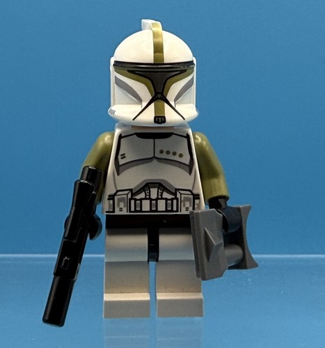 Lego Star Wars Minifigure Clone Trooper Sergeant Phase 1 - Scowl SW0438 ...