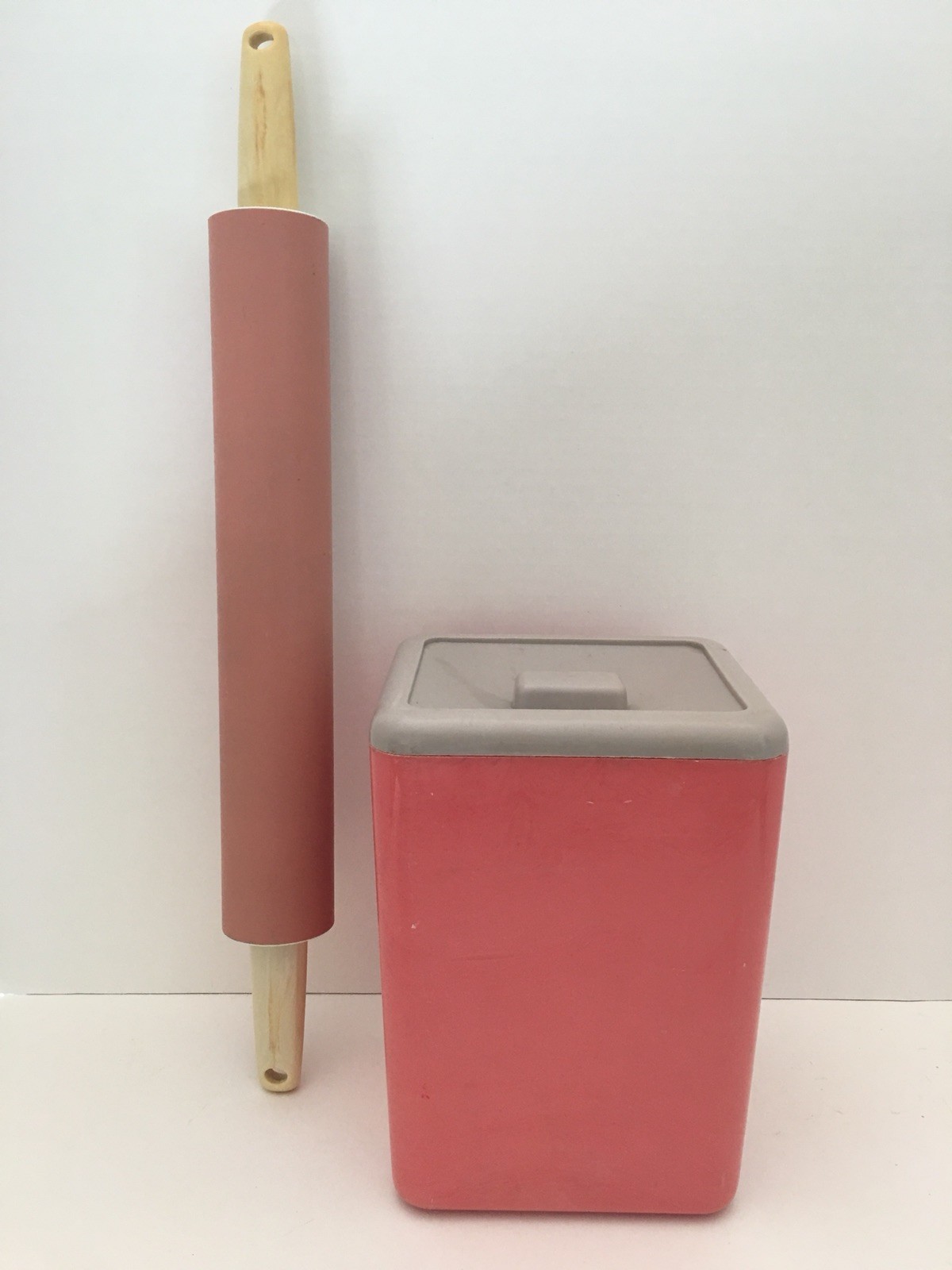 Vintage Aluminum Teflon rolling pin and vintage plastic canister | eBay