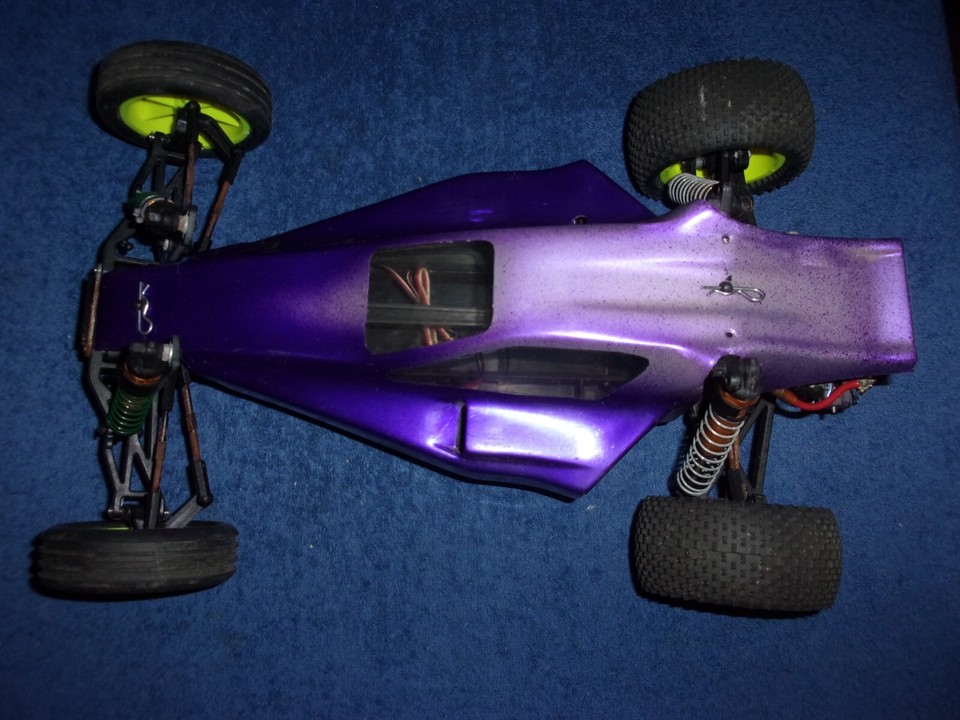 VINTAGE TEAM ASSOCIATED RC10 B2 BUGGY 1/10 SCALE FOR PARTS OR REBUILD ...