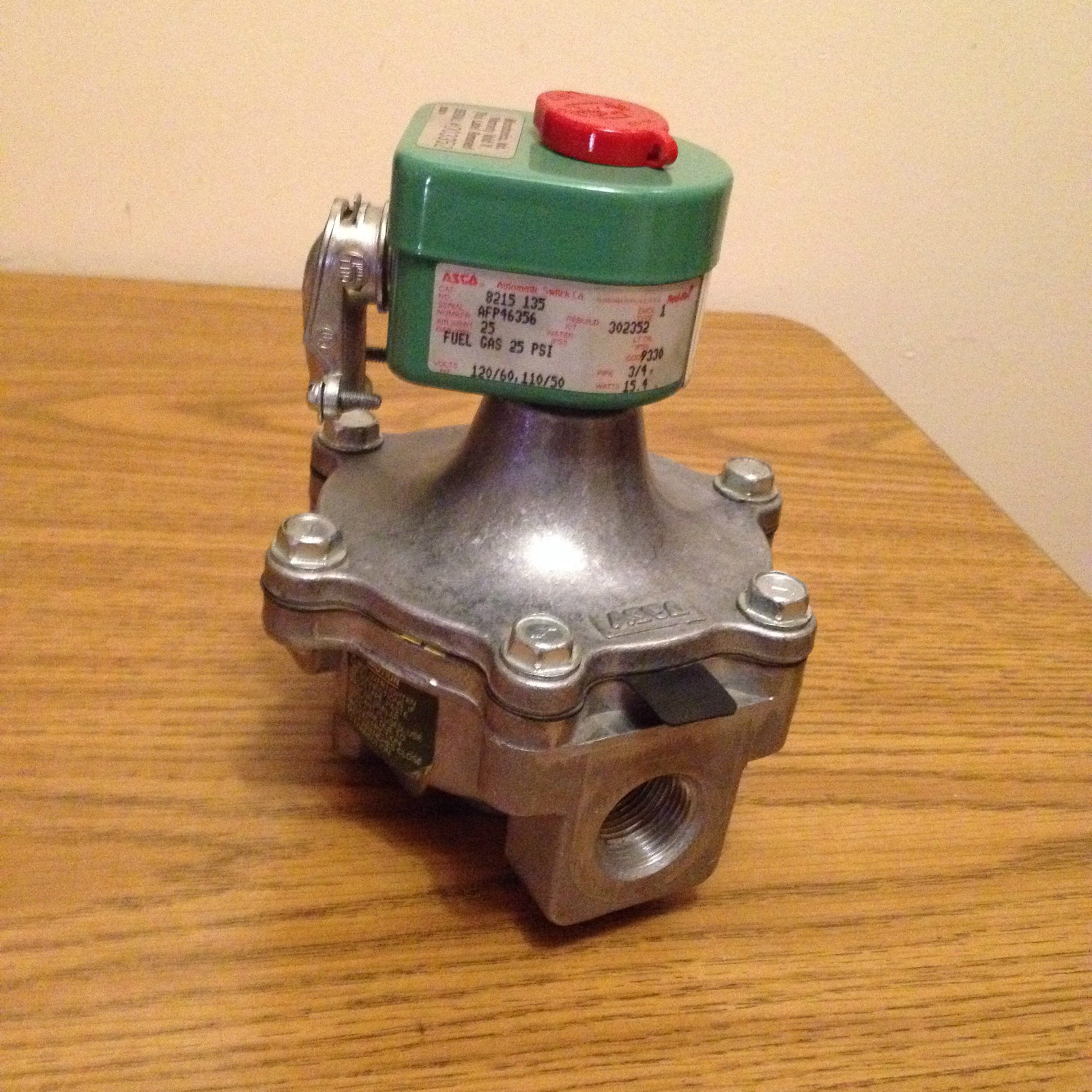 ASCO 8215 135 110/120 VAC 25 PSI 3/4 NPT FUEL GAS VALVE ASSY | eBay