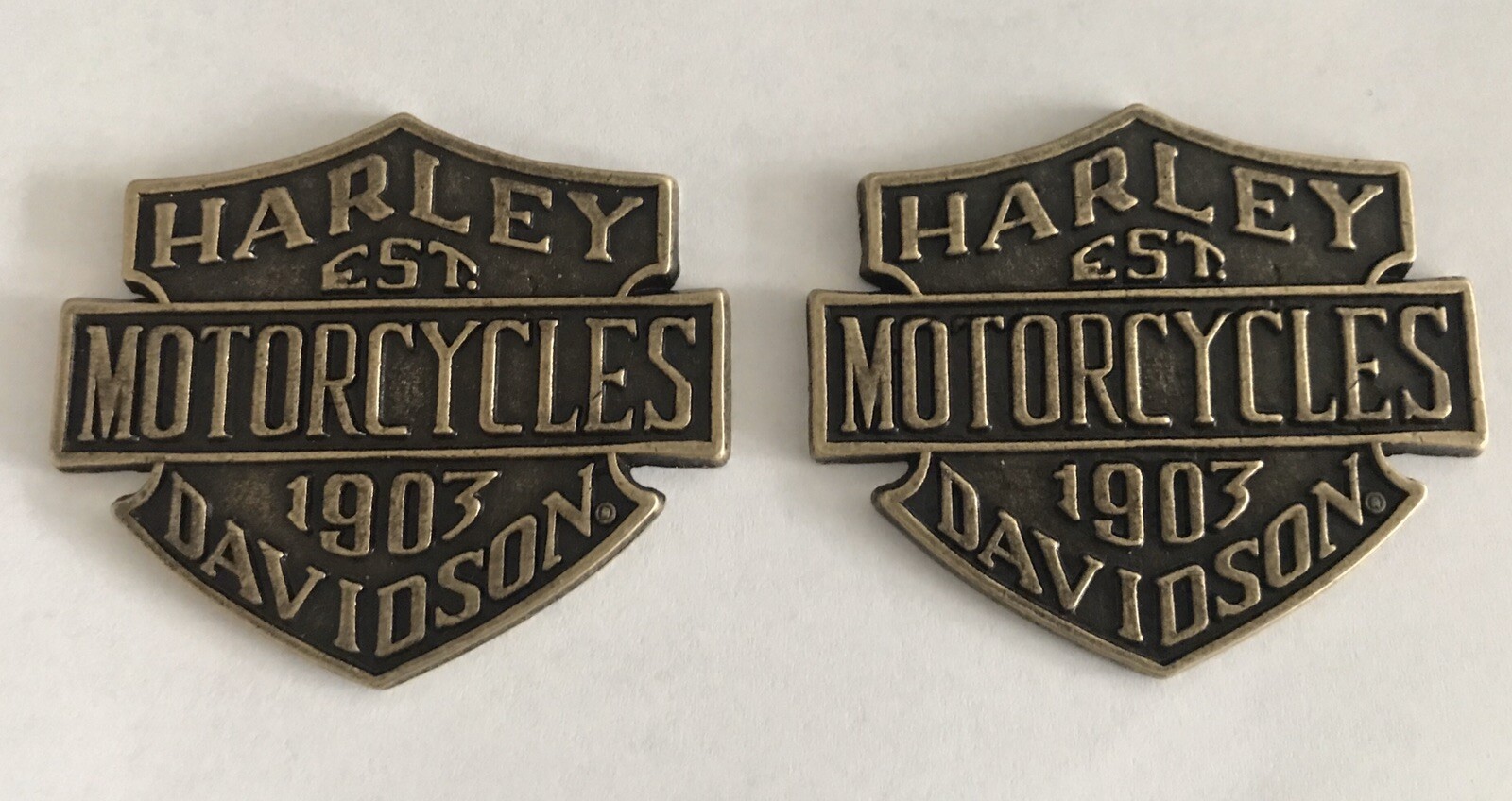 SET OF TWO BRASS 1903 HARLEY-DAVIDSON MOTORCYCLES EMBLEMS/MEDALLIONS ...