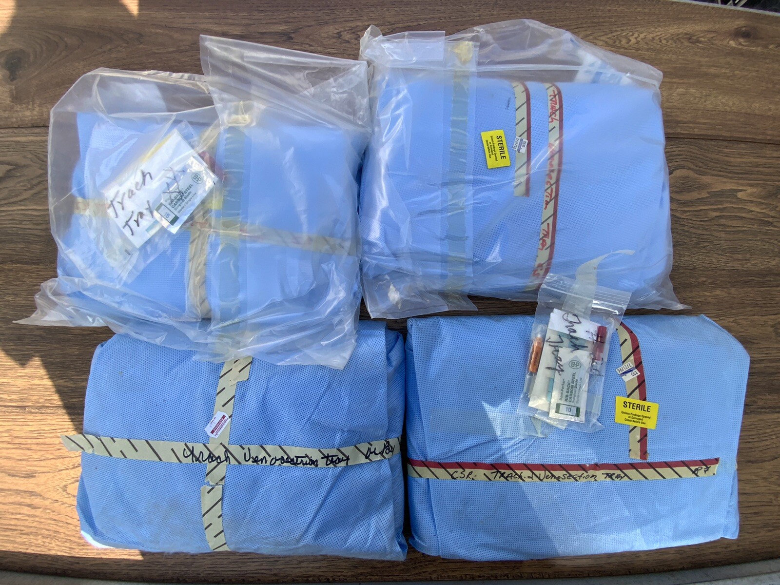 Trachesostomy & Venesection 25+ Piece Instrument Tray | eBay