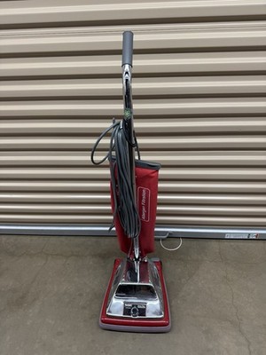 Sanitaire by Electrolux Commercial Upright Vacuum Cleaner SC888 | eBay