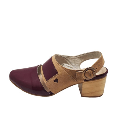 Mitu Calzado Women's Mexican Made Red Tan Wooden Heel Heart Cutout ...