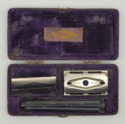 Antique Vtg Gillette Pocket Edition Safety Razor with Original Silver ...
