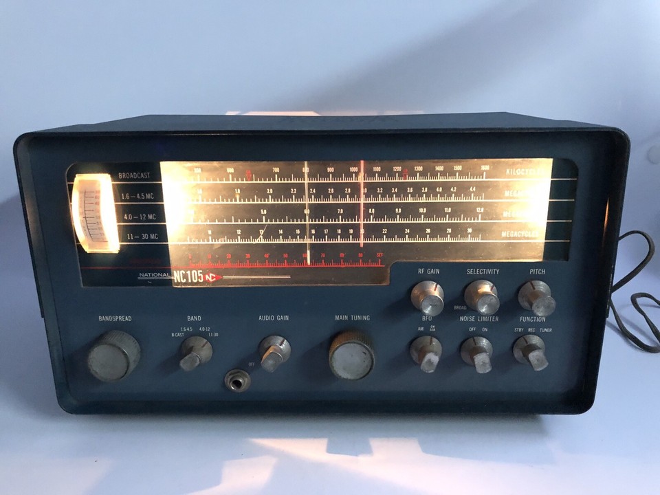Vintage National Nc-105 Tubes Ham Radio Receiver With Broadcast Band ...