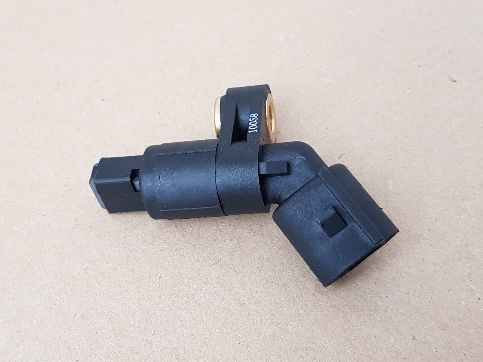 PM24213003 ABS Speed Sensor Front Left Fits VW Audi Skoda 1H0927807 ...