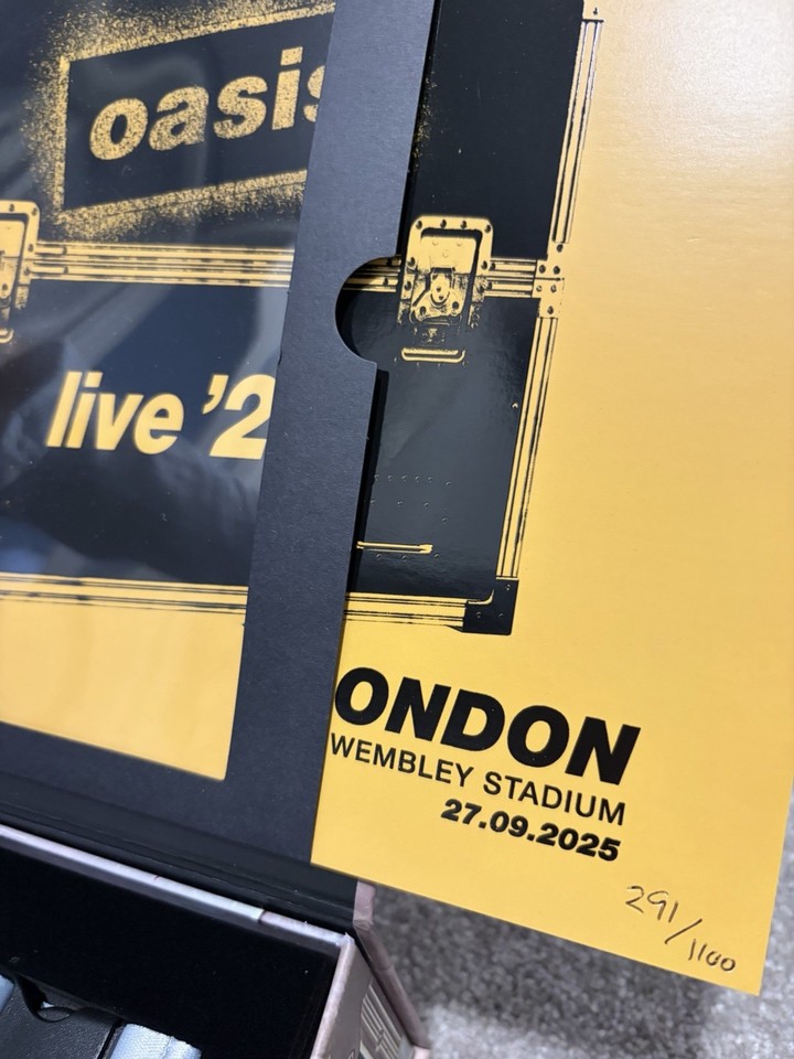 Oasis Live 25 Vip Merchandise Box - Wembley 27.09.25 Limited Edition ...