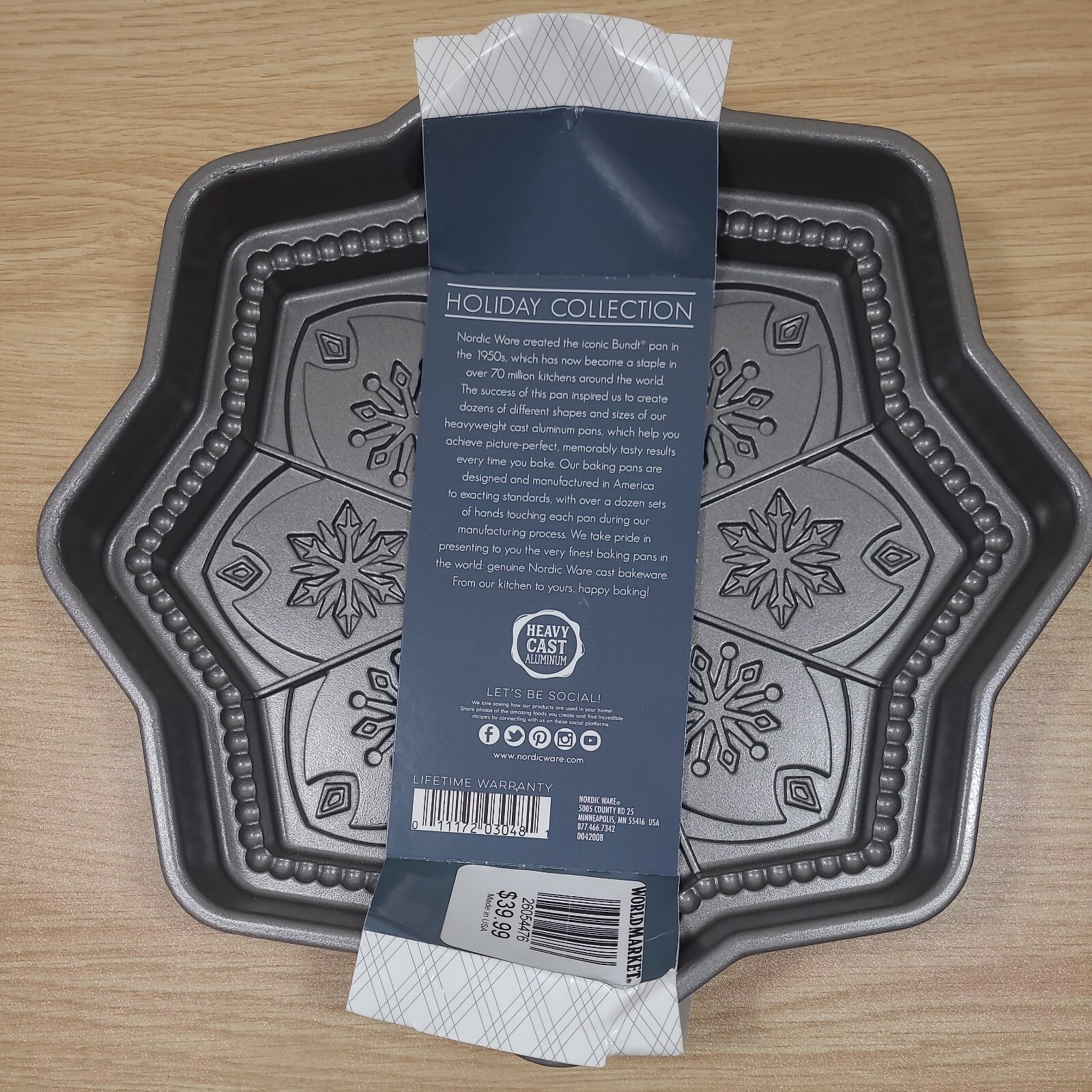 New Nordic Ware Disney Frozen II Sweet Snowflakes Shortbread Baking Pan ...