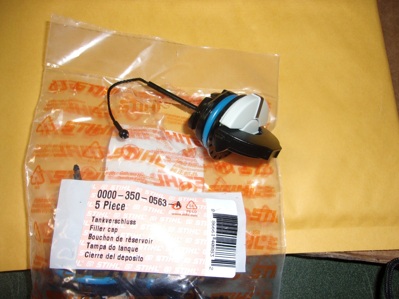 Stihl OEM Toolless Fuel Cap 0000-350-0563 Replaces 0533 0525 #GM-F5D2 ...