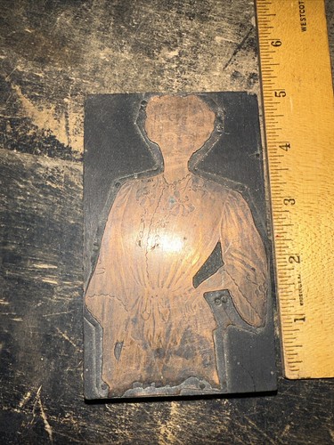 Vintage (Printing Block) “Distinguished Looking Woman In Beautiful ...