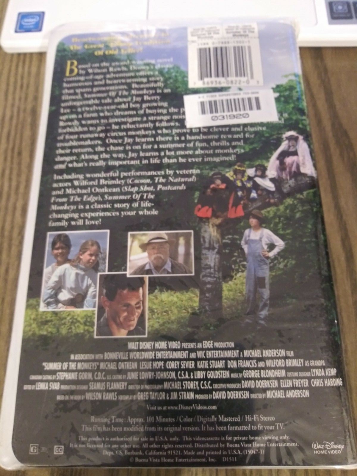 Disney's Summer of the Monkeys - (VHS, 1998) 786936082203| eBay