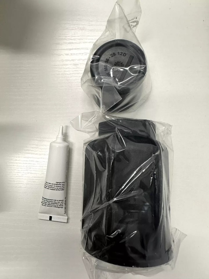 GENUINE Freightliner Cascadia DD15 DD13 DEF Filter A0001421089 ...