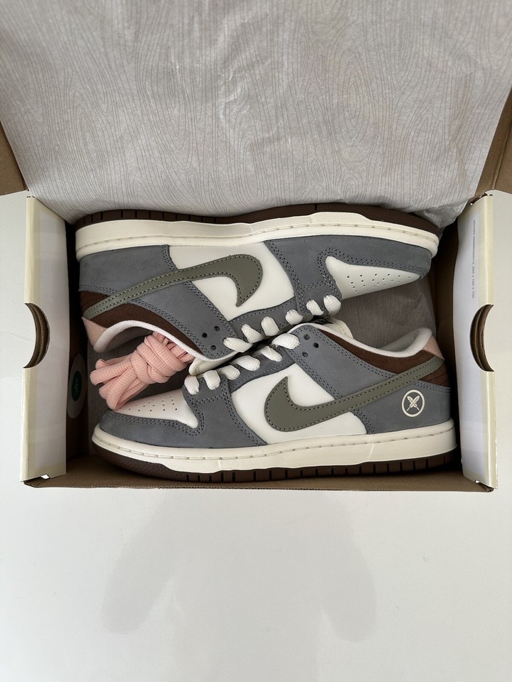 NIKE SB YUTO HORIGOME DUNK LOW (SIZE 5) (FQ1180-001) WOLF GREY/IRON ...
