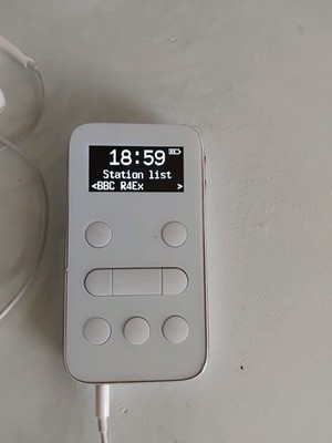 Pure Move R3 Pocket DAB DAB+ FM Personal Digital Radio Working | eBay UK