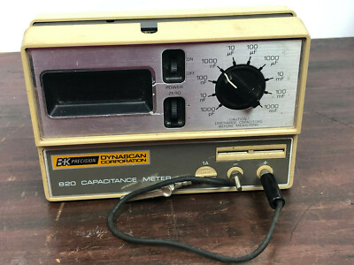 Capacitance Meters - Vintage Capacitance Meters