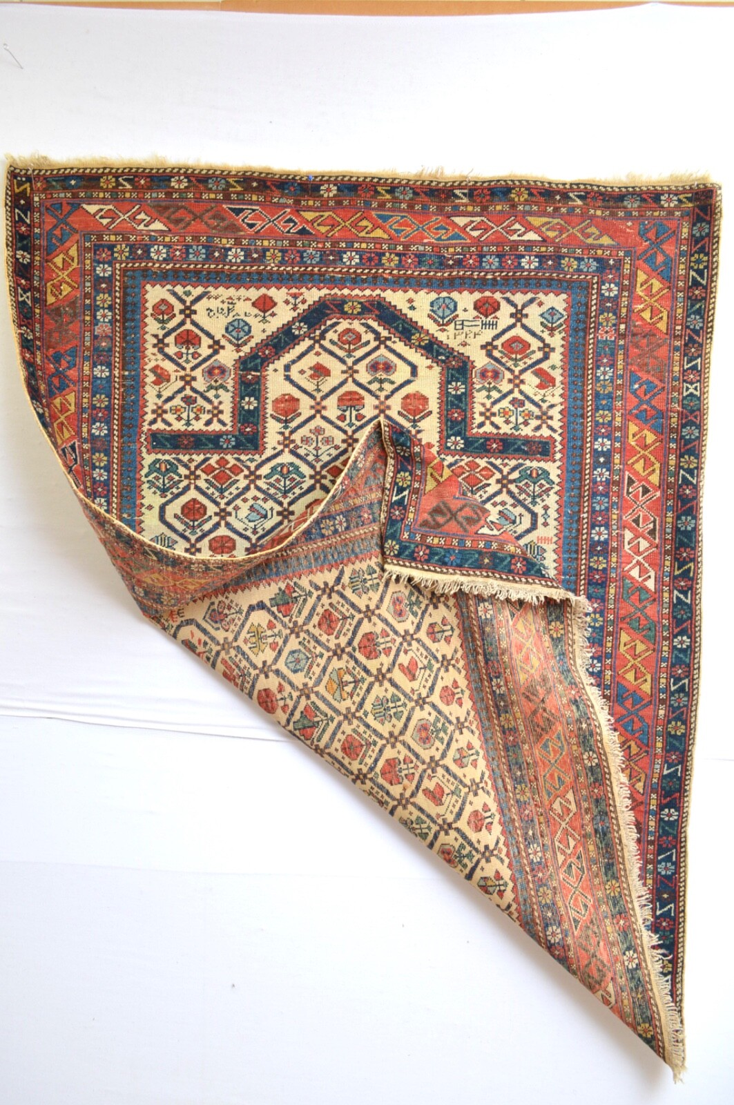 MAGNIFICENT ANTIQUE IVORY SHIRVAN/DAGESTAN PRAYER RUG COLLECTIBLE CIRCA ...