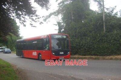 PHOTO ON THE EVENING OF 23RD JUNE 2022 SALISBURY REDS BUS HF65 AYC ...