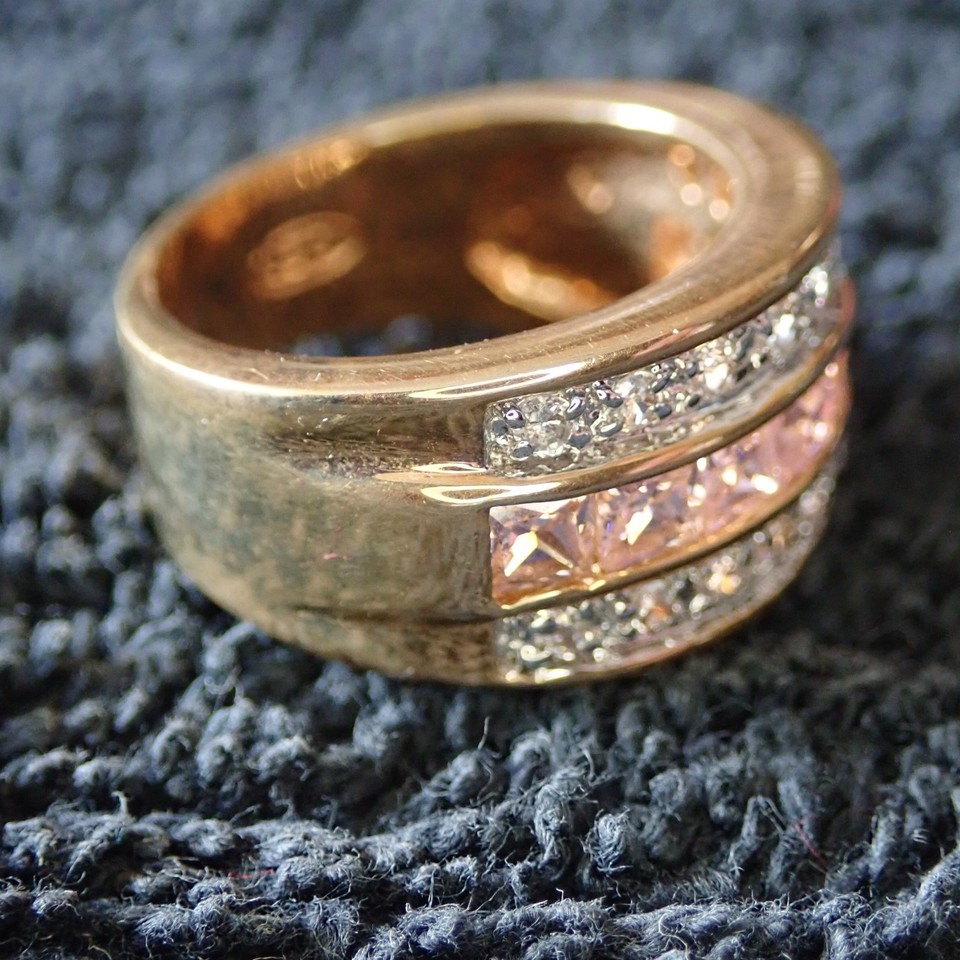 Fine jewelry by Seta, ring, gold-plated, peach and white stones, size 6 ...