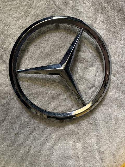 98-04 MERCEDES SLK 230 R170 Front Grille Center Exterior Emblem Logo ...