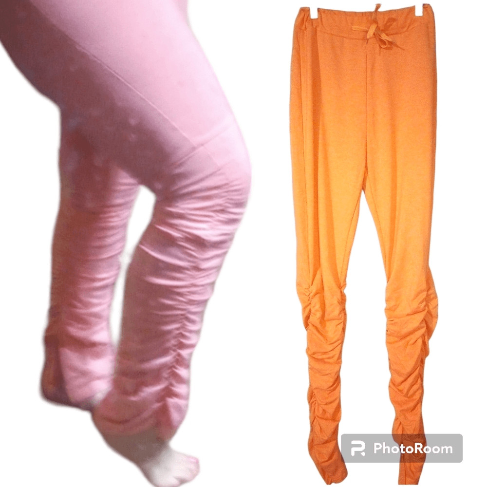 Barbie pink leggings with gathered legs and split hem - Gem