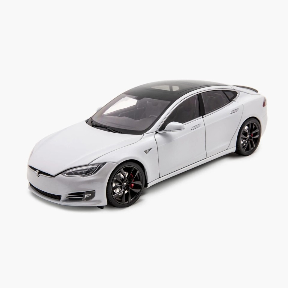 TESLA 1:18 Scale Model S Diecast Model Car 5 Colors Official Goods | eBay