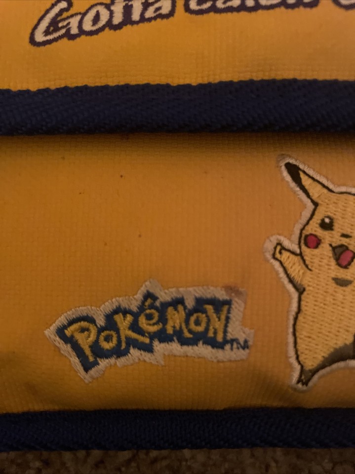 Gameboy Color Case : Pokemon Yellow Pikachu Edition Collectible Game ...