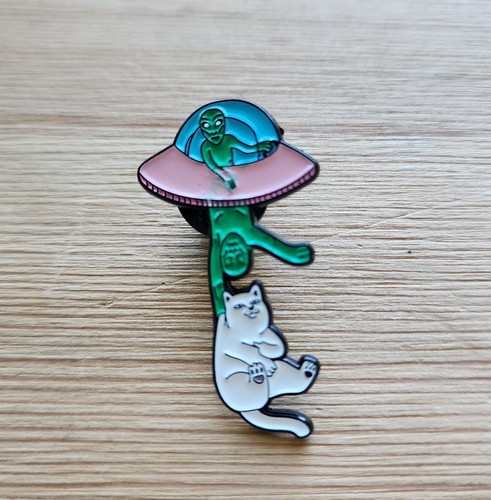 UFO abducting naughty cat enamel pin humor life cute brooch funny alien ...