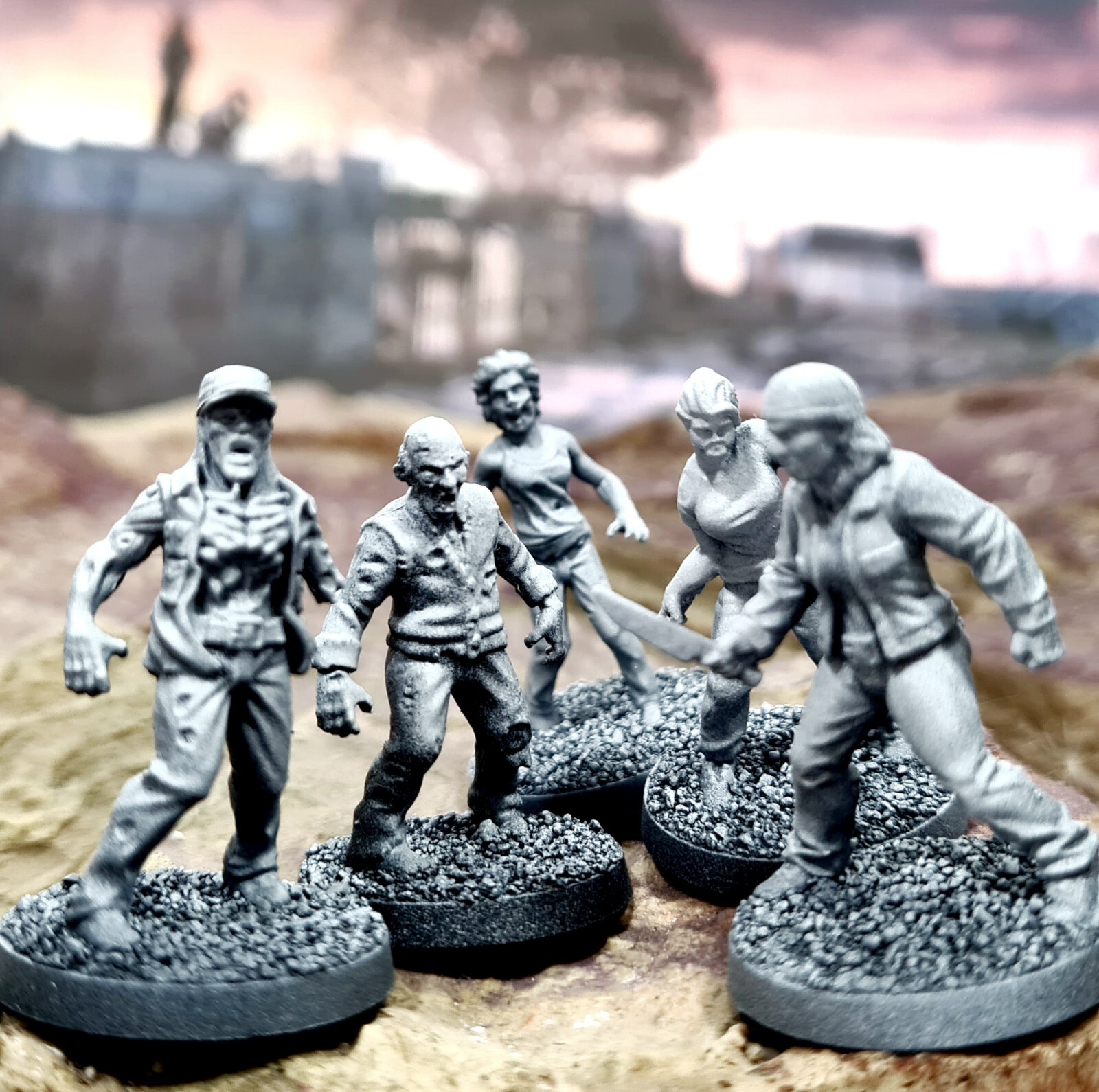 ©2022 Mantic Walking Dead Tabletop Miniatures Sandra & Walker Horror ...