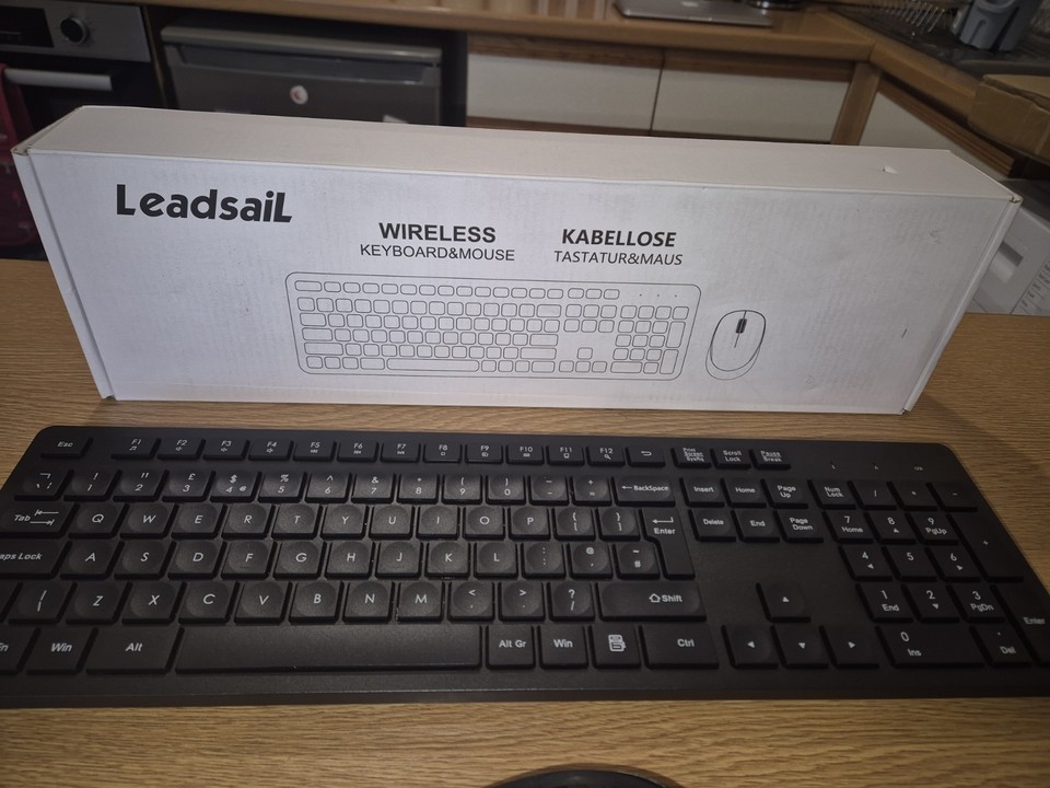 LeadsaiL Wireless Keyboard and Mouse Set, 2.4GHz USB | eBay UK