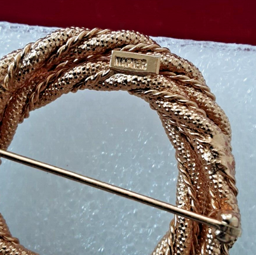 Vintage Napier Brooch Pin GOLD TONE DOUBLE TWISTED ROPE Circle Signed ...